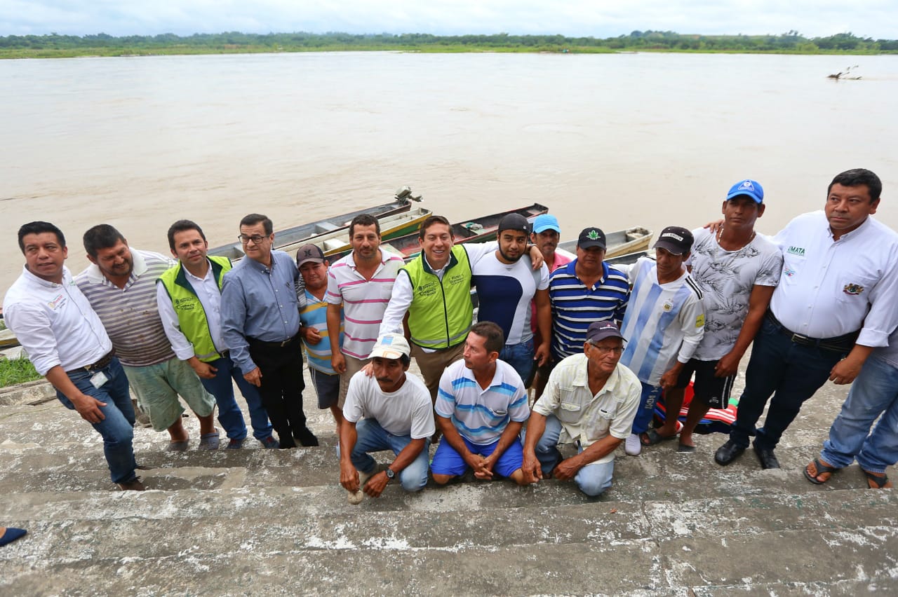 Sector pesquero de Puerto Boyacá avanza gracias al gobierno del Bicentenario - Gobernación de ...